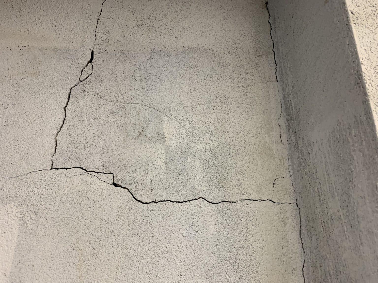 Types Of Cracks In Concrete Slabs | All You Need To Know - Foundation ...